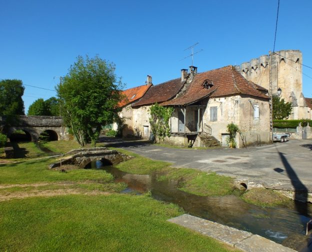 Circuits randonnée pédestre – Rudelle – Balade Autour de la Bastide ...